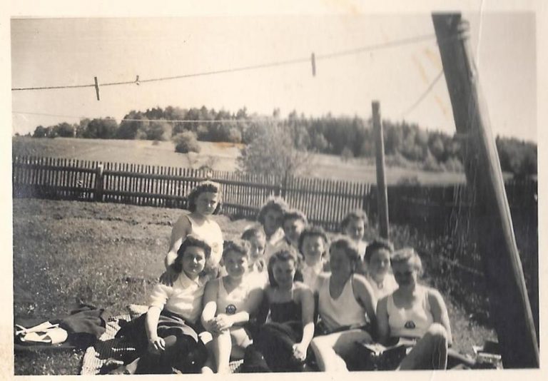 Bund Deutscher Maedel – 1933/1945 : Geschichtsdokumente.de